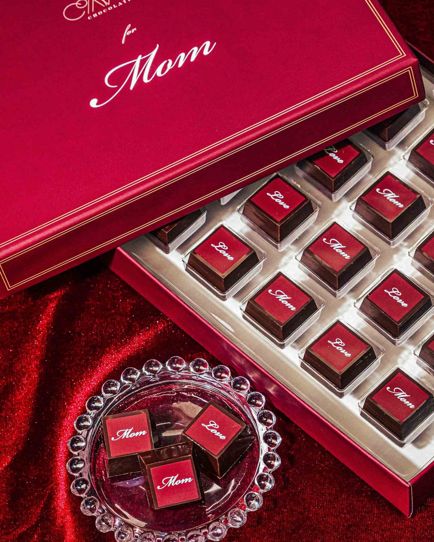 Mother's Day Love Mom Chocolates Assortment | Compartés